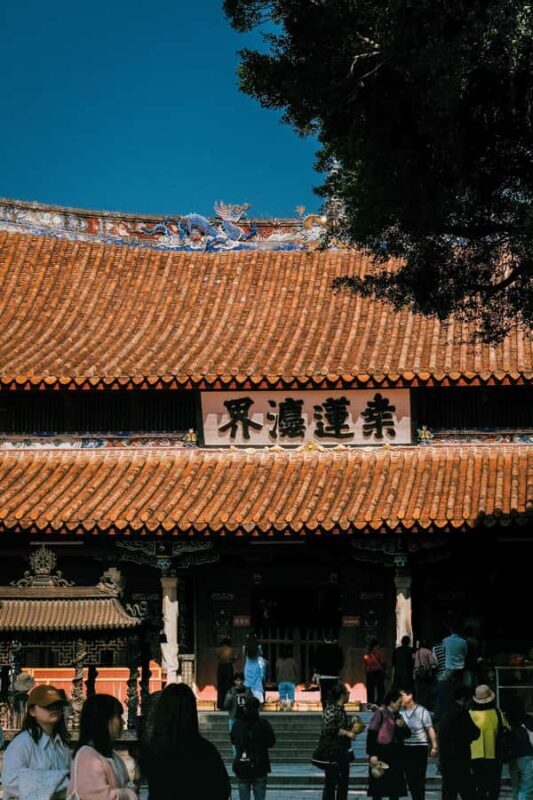 Quanzhou Kaiyuan Temple: 2.5-Hour Tour of the City Landmark - Why This Tour Works Well