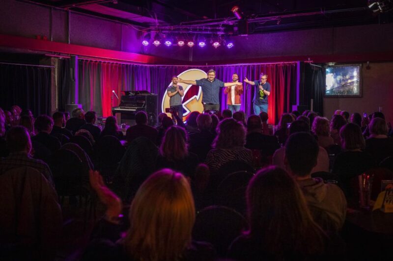 Quatsch Comedy Club München: Die Live Show - An In-depth Look at the Quatsch Comedy Club Experience