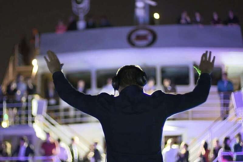 Québec City: Evening Cruise with Live DJ - Key Points