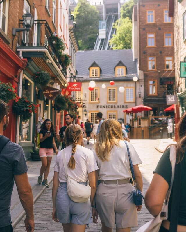 Quebec City: Old Quebec Walking Tour with Funicular Ride - A Closer Look at the Experience