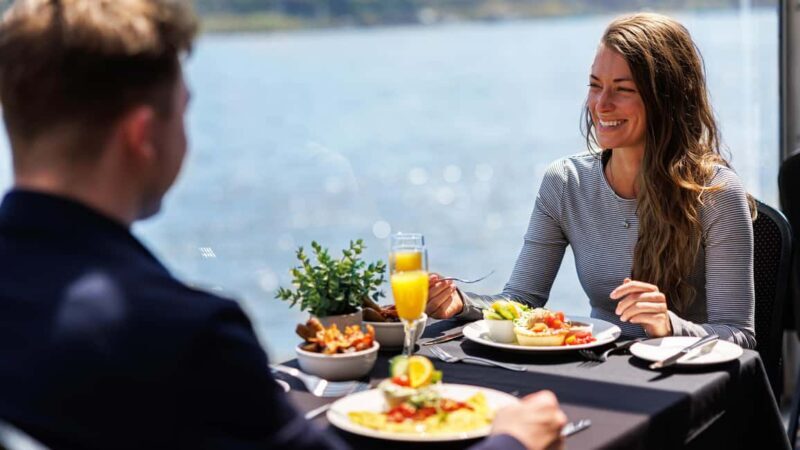 Québec City: Weekend River Brunch Cruise - Key Points