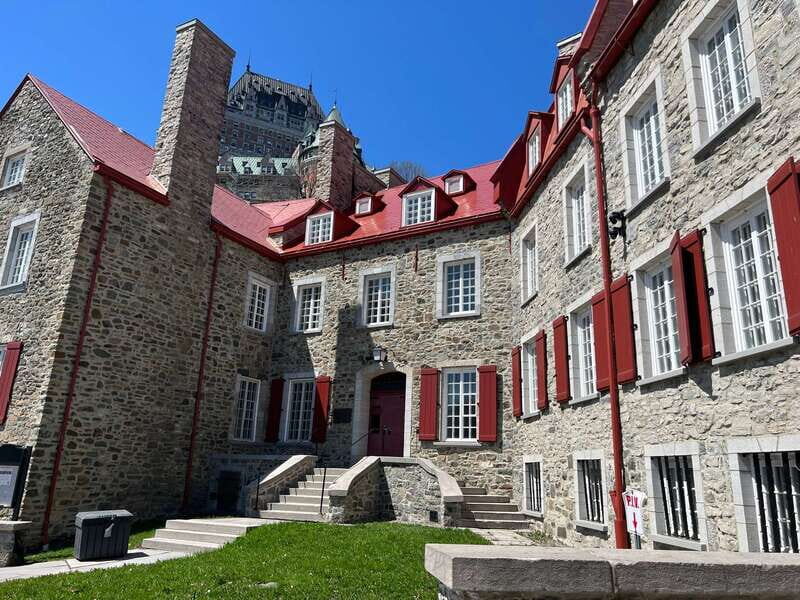 Quebec City's History in Virtual Reality - FAQ