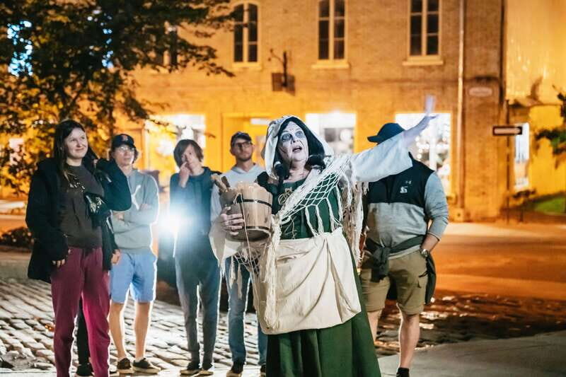 Quebec Interactive Street Theatre: "Crimes in New France" - The Itinerary: What to Expect
