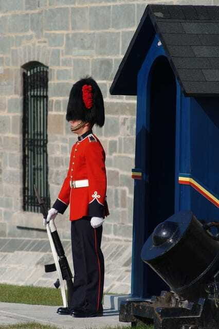 Quebec: La Citadelle de Québec Ticket and Guided Tour - Authentic Experiences and What Travelers Say