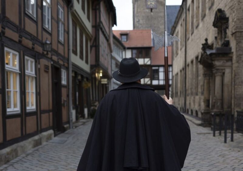 Quedlinburg: Historical Old Town Evening Walking Tour - What to Expect During the Tour