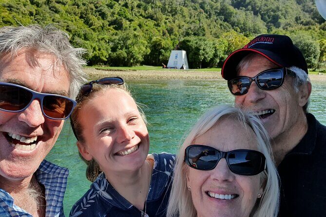 Queen Charlotte Track Ultimate 1 day Guided Captain Cook - Discovering the Queen Charlotte Track Ultimate Tour