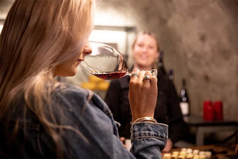 Queenstown, Arrowtown, Gibbston: Flexible Wine Hopper Tours - What the Reviews Say