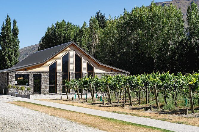 Queenstown Classic Wine Tour: 3 Winery Visits, Cave Tour & Cheese - FAQ