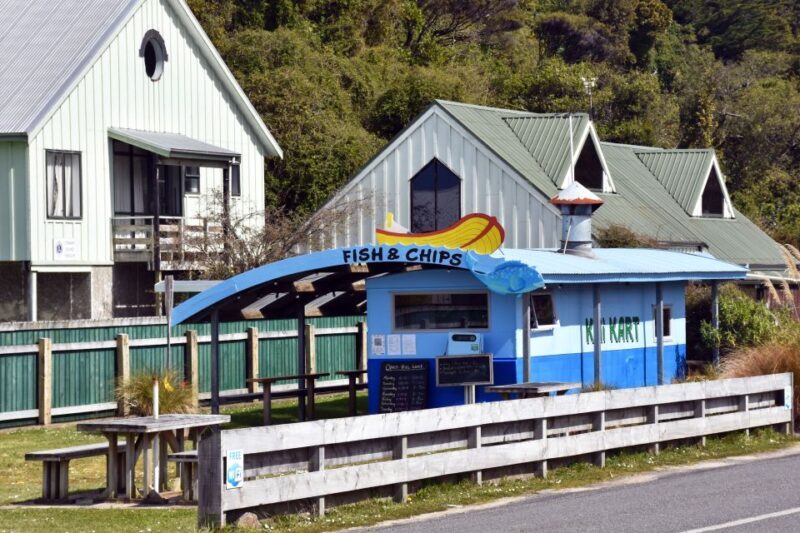Queenstown: Day Trip to Stewart Island via Scenic Flight - The Experience Provider