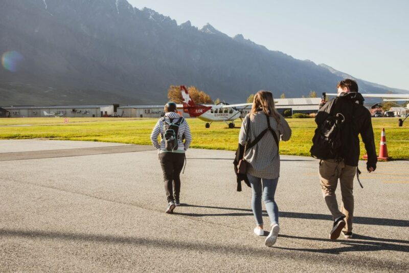 Queenstown: Day Trip to Stewart Island via Scenic Flight - Who Is This Tour Best For?