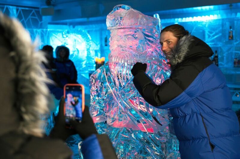 Queenstown: Ice Bar Entry with Warm Winter Gear and Drink - Key Points
