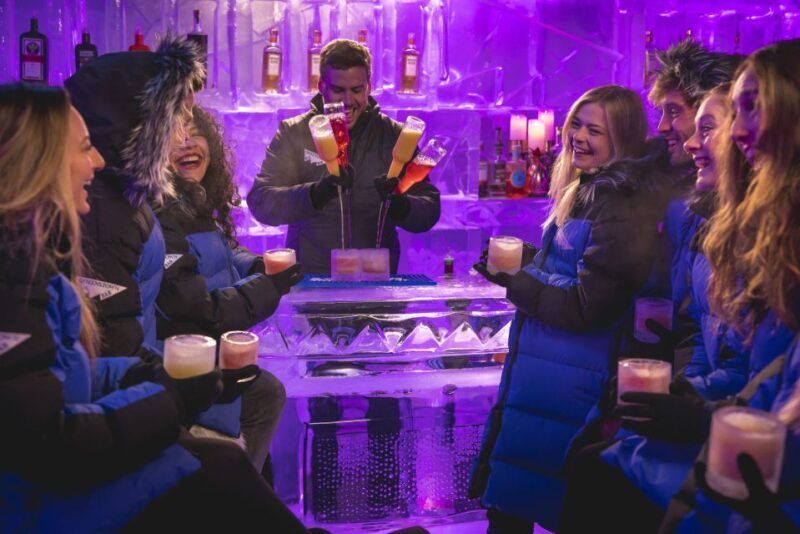 Queenstown: Ice Bar Entry with Warm Winter Gear and Drink - The Atmosphere and Staff
