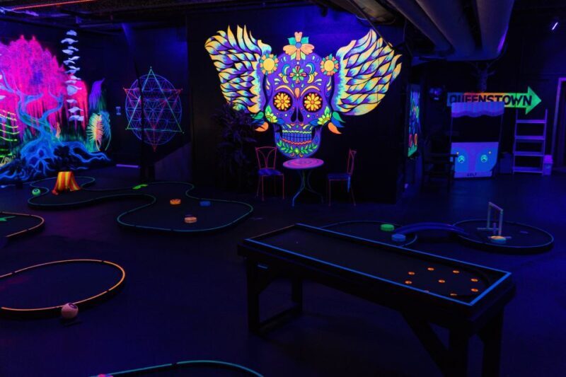 Queenstown: Indoor Putt 'n' Glow Mini Golf - Authentic Experiences and Visitor Feedback