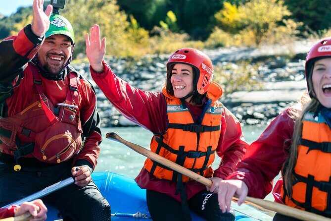 Queenstown Kawarau River Whitewater Rafting - A Detailed Look at the Experience