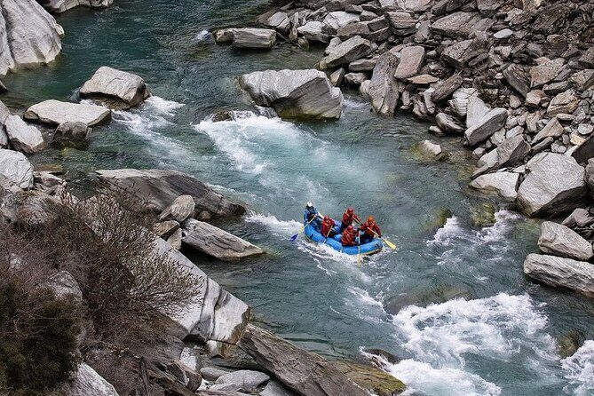 Queenstown Shotover River White Water Rafting - The Oxenbridge Tunnel and Cascade Rapid
