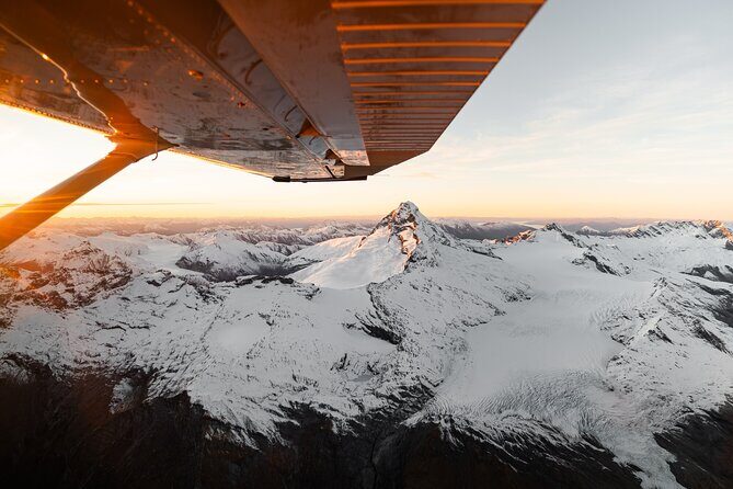 Queenstown Sunrise Glacier Scenic Flight by Glenorchy Air - An Authentic Introduction to the Flight Experience