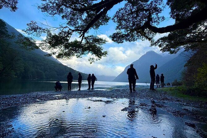 Queenstown to Te Anau via Milford Sound inc Cruise & Lunch - The Drive Out of Queenstown: Setting the Scene