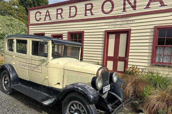 Queenstown to Wanaka Transfer - A Closer Look at the Queenstown to Wanaka Transfer