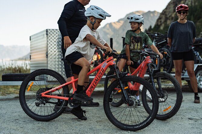 Queenstown Trails E-Bike Rental with Shuttle Service - Key Points