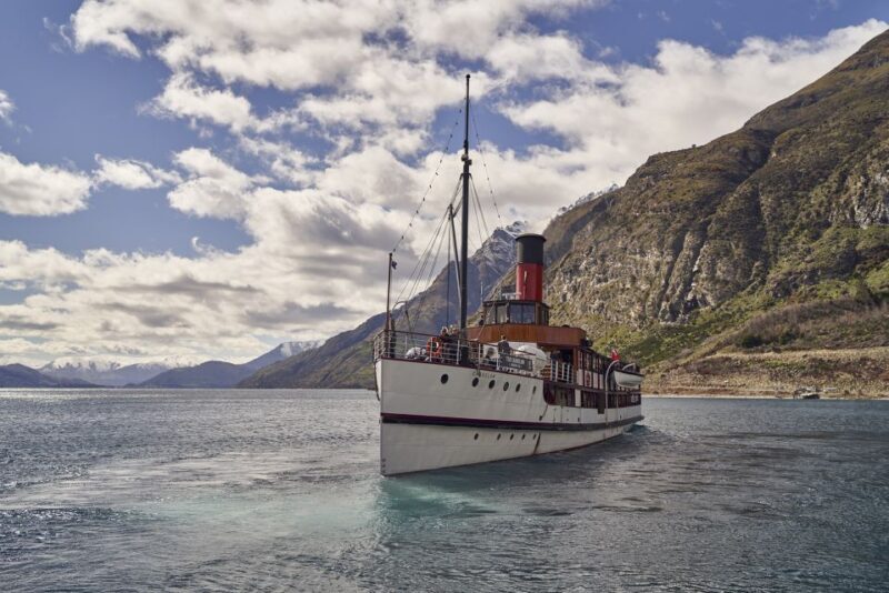 Queenstown: TSS Earnslaw Cruise of Lake Whakatipu - The Sum Up