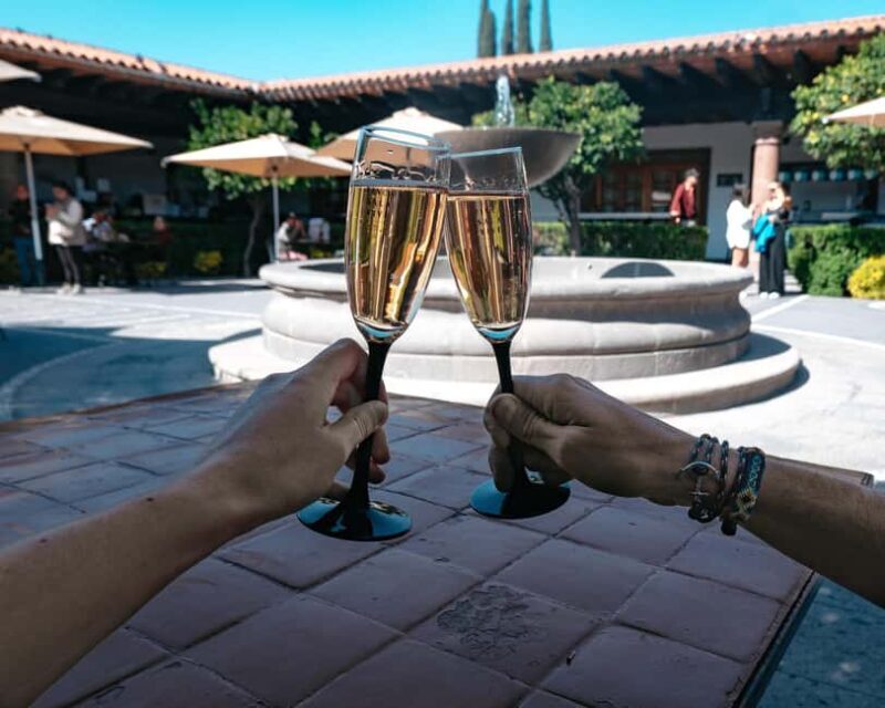 Querétaro: Art, Cheese and Wine Route - An In-Depth Look at the Art, Cheese, and Wine Route