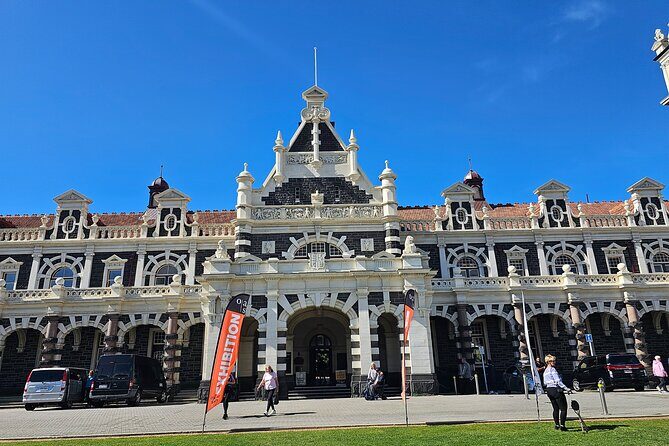Quickie Tours 1 Hour City Sights Tour Cruise Ship days Only - An In-Depth Look at the 1-Hour Dunedin Tour