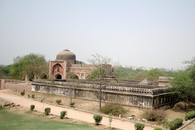 Qutub Minar & Mehrauli Temple/Market - Who Should Consider This Tour?