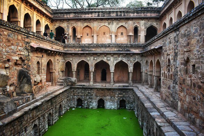 Qutub Minar & Mehrauli Temple/Market - The Sum Up