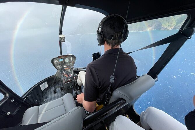 R44 Private Tour of Kauai Doors ON - An In-Depth Look at the Experience