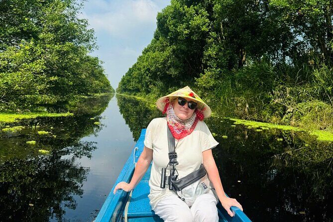 Rach Gia City: U Minh Thuong Forest and Pineapple Village Tour - Exploring U Minh Thuong Forest: An Early Morning Start