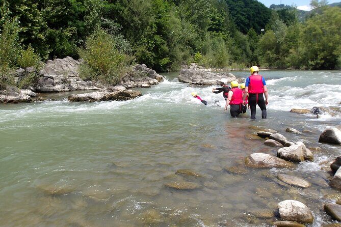 Rafting activity with family in Lucca - Frequently Asked Questions