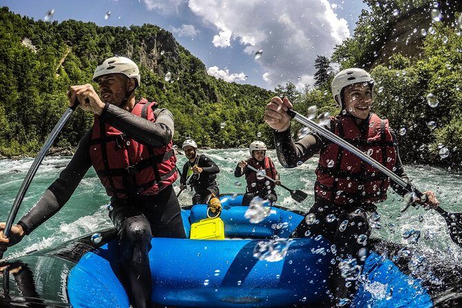 Rafting Adrenalin 7km - What Does the Tour Include?