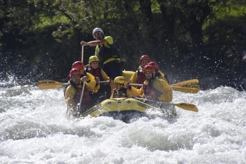 Rafting Classic, with Extreme Waves - Key Points