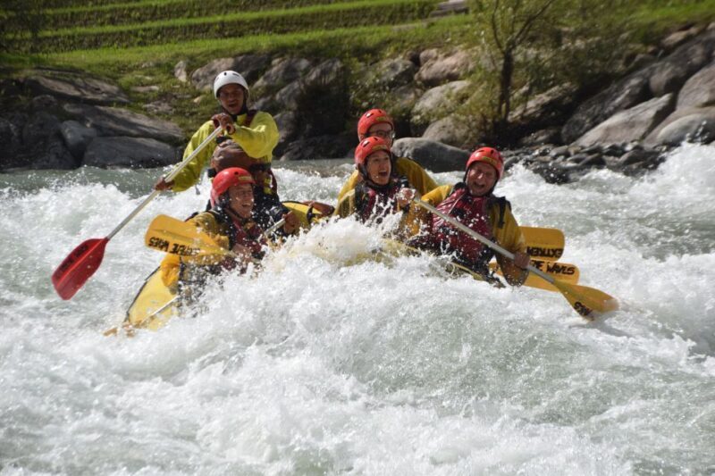 Rafting Classic, with Extreme Waves - Analyzing the Experience in Detail