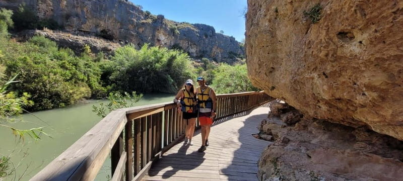 Rafting en Almadenes y Cuevas arte rupestre - Who Should Consider This Tour?