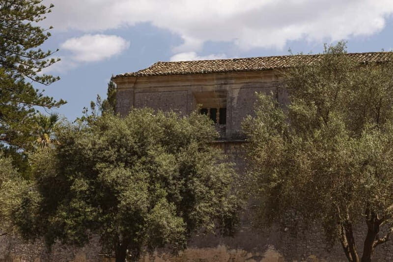 Ragusa: Photography Walk with Professional Portraits - Who Should Consider This Tour?