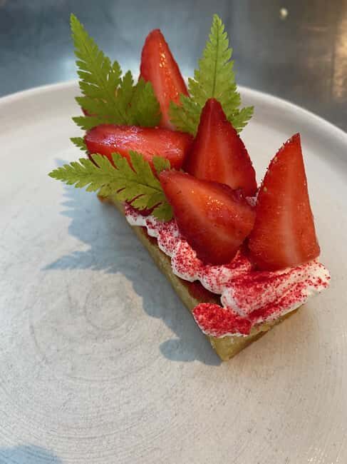 Ragusa: Sunday Brunch with Sparkling Welcome Drink - The Experience: More Than Just Food