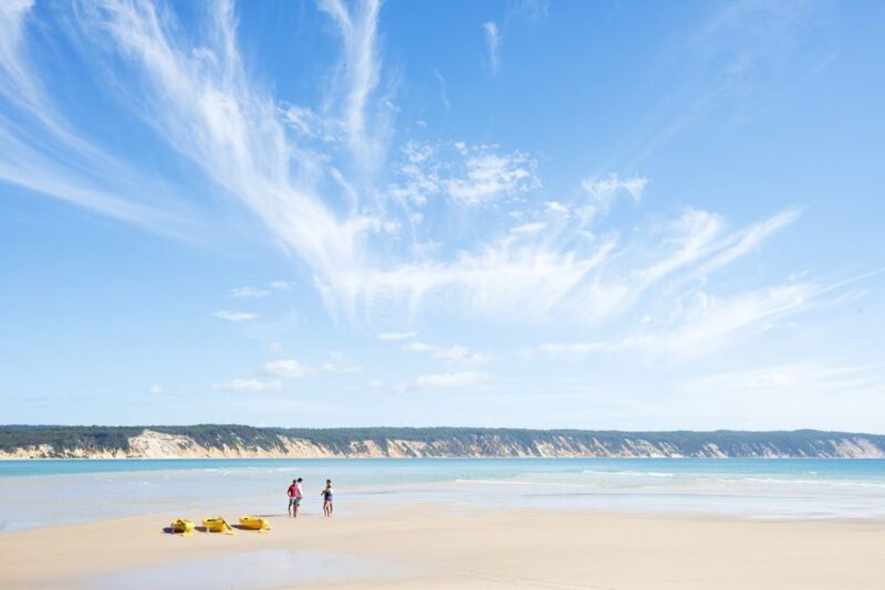 Rainbow Beach: 4WD Beach Drive Adventure and Surf Lesson - Rainbow Beach: 4WD Beach Drive Adventure and Surf Lesson