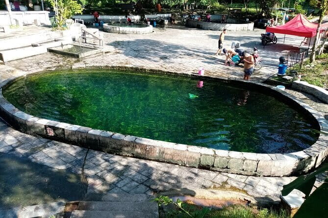 Rainforest-Cascading Waterfall, Batu Cave,Hotspring(Private Tour) - Who Is This Tour Best For?