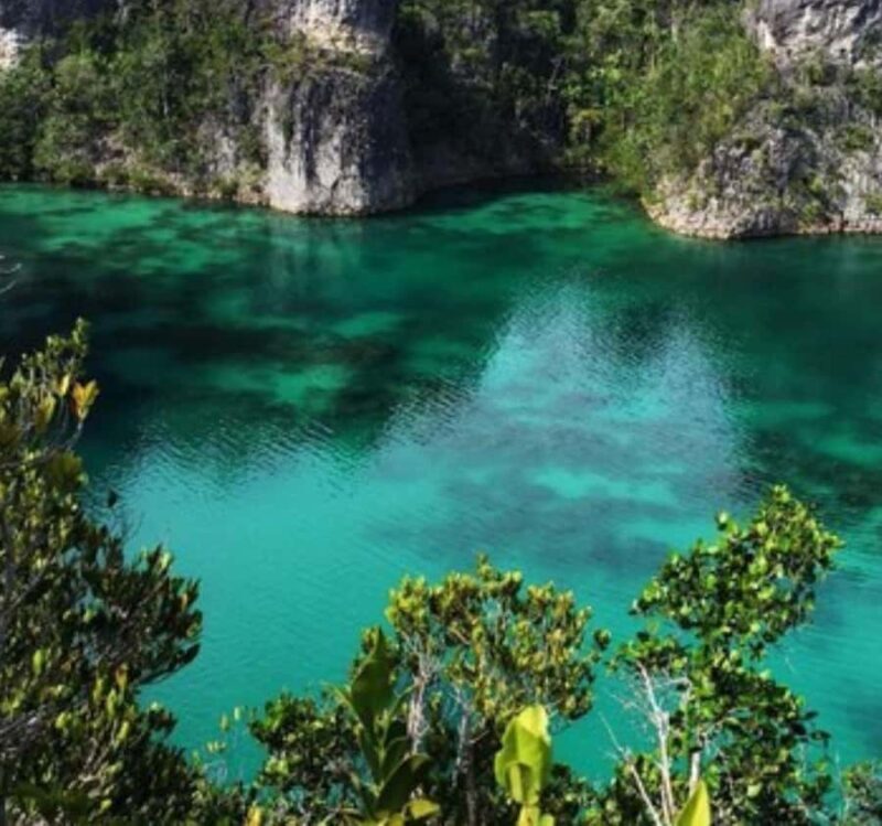 Raja Ampat Tour 14 Days  Explore Papuas Ocean Paradise - Key Points