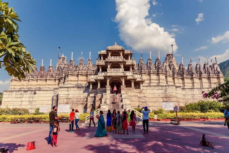 Ranakpur Temple Tour with Jodhpur Drop from Udaipur - The Experience: What You Can Expect