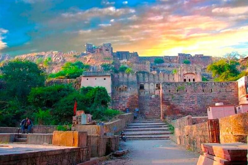 Ranthambore Fort and Ganesh Temple tour in a Jeep - Exploring Ranthambore Fort and Surroundings