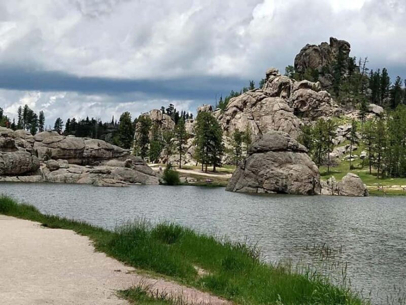 Rapid City: Black Hills Tour with Monument Tour - An Overview of the Itinerary