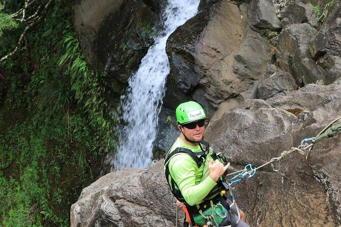 Rappel Maui Waterfalls and Rainforest Cliffs - The Scenic and Natural Highlights