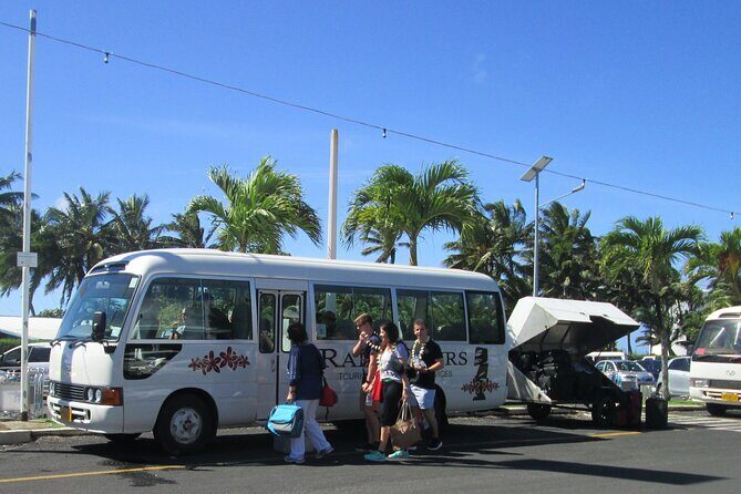Rarotonga International Arrivals Seat in Coach Transfer - An In-Depth Look at the Rarotonga Airport Transfer Experience