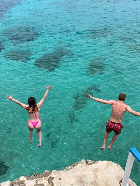 Rastasafari expérience & pot stop via Negril - An In-Depth Look at the Rastasafari Experience