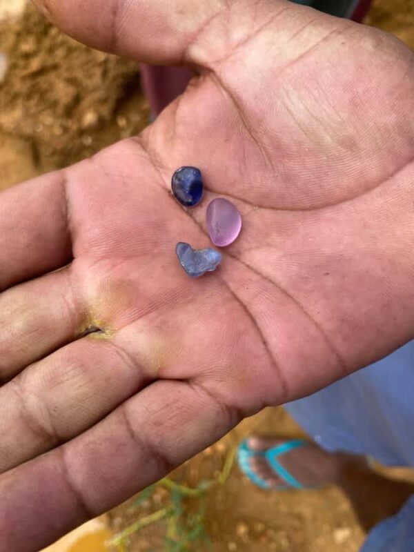 Rathnapura: Gem Mine Tour with Workshop Visit 3 PAX - A Genuine Look at Sri Lanka’s Gem Industry