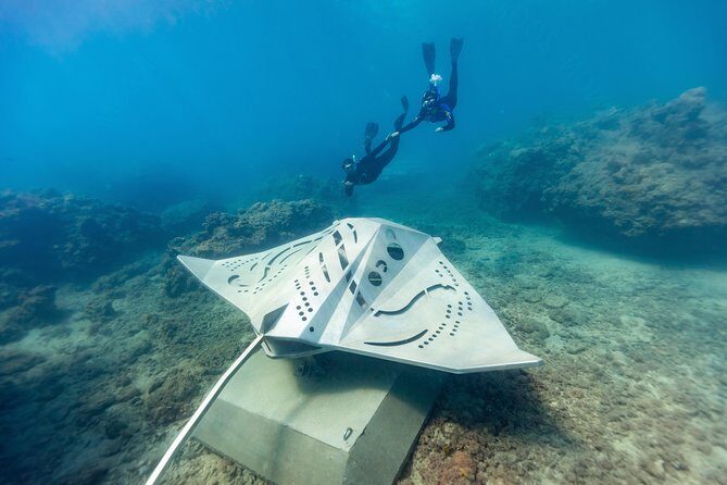 Rayglass Protector - Standard Private Charter - Whitsundays - An Authentic Look at the Whitsundays Private Charter