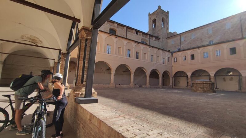 Recanati: discover the hills of infinity by E-Bike - Recanati: Discover the Hills of Infinity by E-Bike