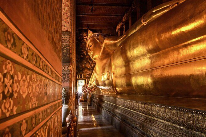 Reclining Buddha Wat Pho and Museum of Siam Tour from Bangkok - Key Points